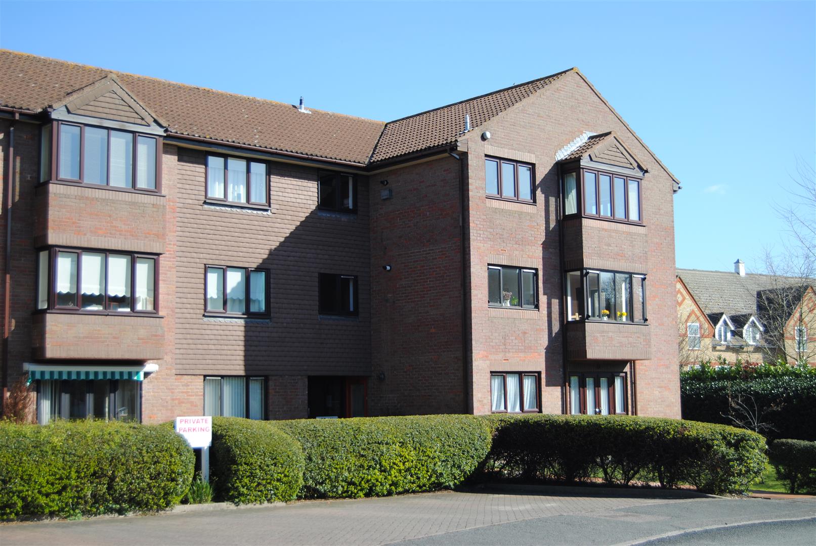 To Rent – Regent Estates